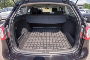 Melns Volkswagen Passat B6 2005 Liepāja, ar dzinēja tilpumu 2.00 L un nobraukumu 118 tūkst. km par 3150 €, foto 11 vietnē AUTOMOTO.COM.LV