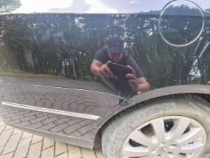 Melns Volkswagen Passat B6 2005 Liepāja, ar dzinēja tilpumu 2.00 L un nobraukumu 360 tūkst. km par 1150 €, foto 10 vietnē AUTOMOTO.COM.LV