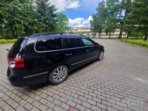 Melns Volkswagen Passat B6 2005 Liepāja, ar dzinēja tilpumu 2.00 L un nobraukumu 360 tūkst. km par 1150 €, foto 11 vietnē AUTOMOTO.COM.LV