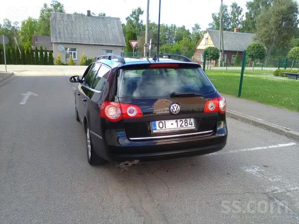Black Volkswagen Passat B6 2005 in Rezekne, with an engine capacity of 2.00 L and mileage of 262 thousand km for 2550 €, photo 6 on AUTOMOTO.COM.LV
