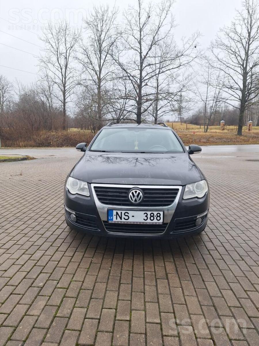 Black Volkswagen Passat B6 2006 in Tukums, with an engine capacity of 2.00 L and mileage of 338 thousand km for 1200 €, photo 1 on AUTOMOTO.COM.LV