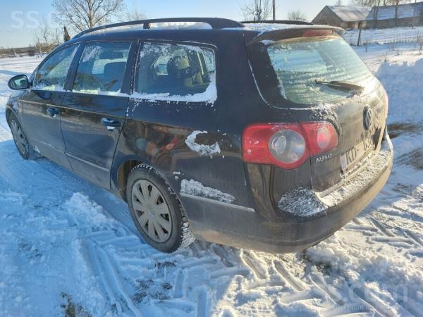 Melns Volkswagen Passat B6 2006 Dobele, ar dzinēja tilpumu 2.00 L un nobraukumu 323 tūkst. km par 695 €, foto 2 vietnē AUTOMOTO.COM.LV
