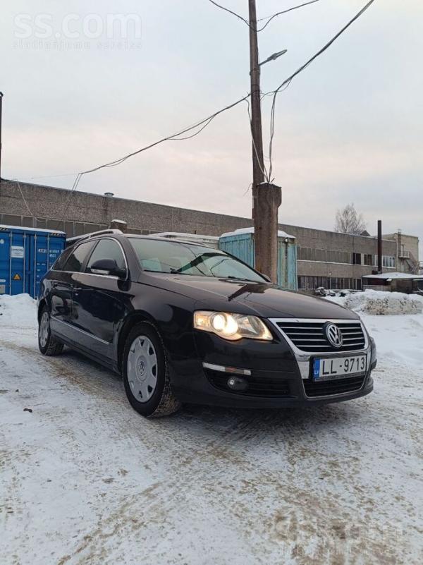 Black Volkswagen Passat B6 2006 in Riga, with an engine capacity of 1.90 L and mileage of 272 thousand km for 2700 €, photo 6 on AUTOMOTO.COM.LV