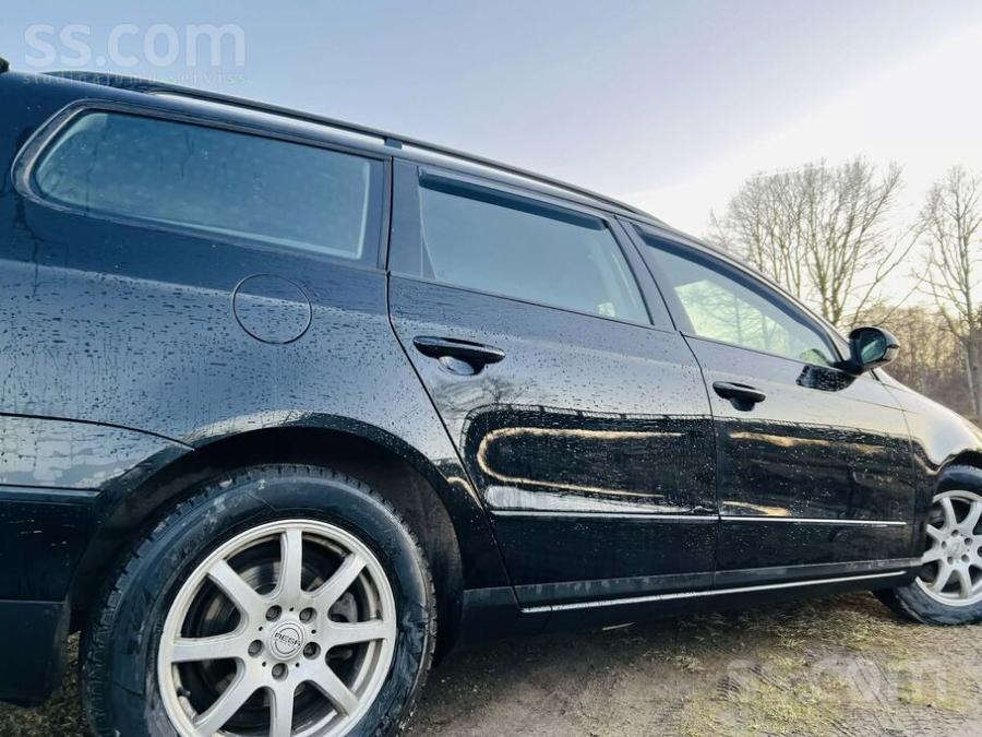Melns Volkswagen Passat B6 2006 Rīga, ar dzinēja tilpumu 2.00 L un nobraukumu 304 tūkst. km par 2380 €, foto 8 vietnē AUTOMOTO.COM.LV
