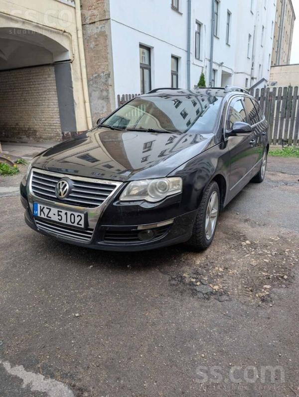 Black Volkswagen Passat B6 2006 in Riga, with an engine capacity of 2.00 L and mileage of 276 thousand km for 1700 €, photo 2 on AUTOMOTO.COM.LV
