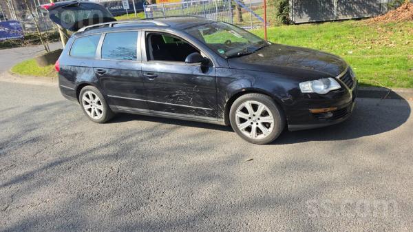 Black Volkswagen Passat B6 2006 in Liepaja, with an engine capacity of 2.20 L and mileage of 254 thousand km for 2500 €, photo 5 on AUTOMOTO.COM.LV