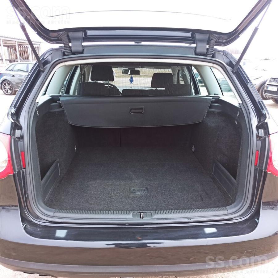 Melns Volkswagen Passat B6 2006 Daugavpils, ar dzinēja tilpumu 2.00 L un nobraukumu 0 tūkst. km par 2200 €, foto 14 vietnē AUTOMOTO.COM.LV