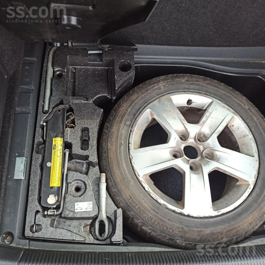 Melns Volkswagen Passat B6 2006 Daugavpils, ar dzinēja tilpumu 2.00 L un nobraukumu 0 tūkst. km par 2200 €, foto 16 vietnē AUTOMOTO.COM.LV