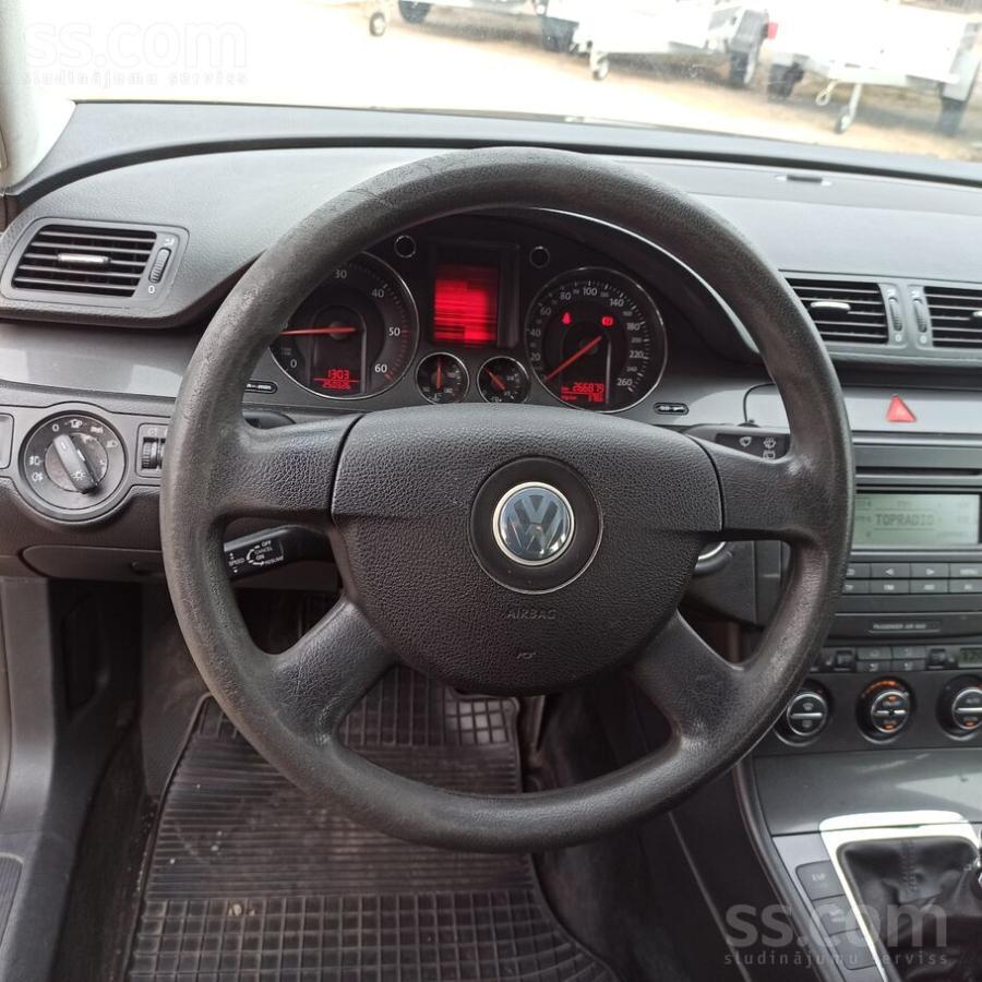 Melns Volkswagen Passat B6 2006 Daugavpils, ar dzinēja tilpumu 2.00 L un nobraukumu 0 tūkst. km par 2200 €, foto 23 vietnē AUTOMOTO.COM.LV
