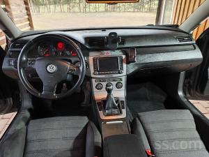 Black Volkswagen Passat B6 2006 in Riga, with an engine capacity of 2.00 L and mileage of 354 thousand km for 2700 €, photo 6 on AUTOMOTO.COM.LV
