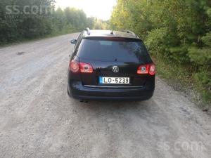 Черный Фольксваген Пассат Б6 2006 в Екабпилс, объемом двигателя 2.00 л и пробегом 325 тыс. км за 1700 €, фото 5 на AUTOMOTO.COM.LV