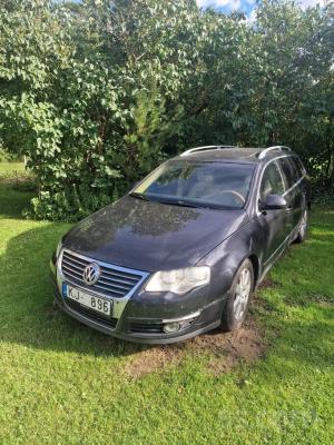 Black Volkswagen Passat B6 2006 in Saldus, with an engine capacity of 2.00 L and mileage of 330 thousand km for 1100 €, photo  on AUTOMOTO.COM.LV