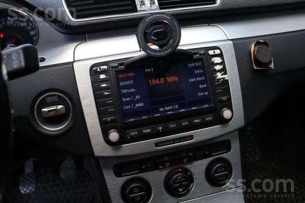 Volkswagen Passat B6 2006 Rīga vietnē Melns Volkswagen Passat B6 2006 Rīga, ar dzinēja tilpumu 2.00 L un nobraukumu 357 tūkst. km par 1690 €, foto 11 vietnē AUTOMOTO.COM.LV