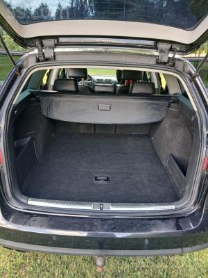 Black Volkswagen Passat B6 2006 in Jekabpils, with an engine capacity of 2.00 L and mileage of 382 thousand km for 850 €, photo 9 on AUTOMOTO.COM.LV