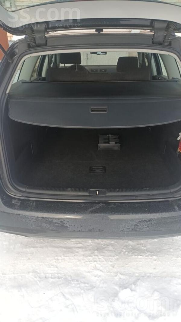 Black Volkswagen Passat B6 2006 in Daugavpils, with an engine capacity of 2.00 L and mileage of 268 thousand km for 2150 €, photo 8 on AUTOMOTO.COM.LV