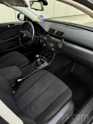 Melns Volkswagen Passat B6 2006 Rīga, ar dzinēja tilpumu 1.90 L un nobraukumu 275 tūkst. km par 1200 €, foto 10 vietnē AUTOMOTO.COM.LV