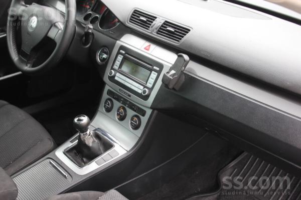 Melns Volkswagen Passat B6 2006 Tukums, ar dzinēja tilpumu 2.00 L un nobraukumu 269 tūkst. km par 1100 €, foto 8 vietnē AUTOMOTO.COM.LV