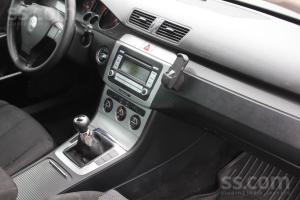 Melns Volkswagen Passat B6 2006 Tukums, ar dzinēja tilpumu 2.00 L un nobraukumu 269 tūkst. km par 1100 €, foto 8 vietnē AUTOMOTO.COM.LV