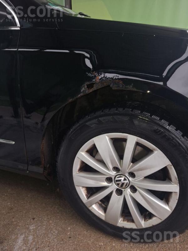 Volkswagen Passat B6 2006 Rēzekne vietnē Melns Volkswagen Passat B6 2006 Rēzekne, ar dzinēja tilpumu 2.00 L un nobraukumu 347 tūkst. km par 1300 €, foto 8 vietnē AUTOMOTO.COM.LV