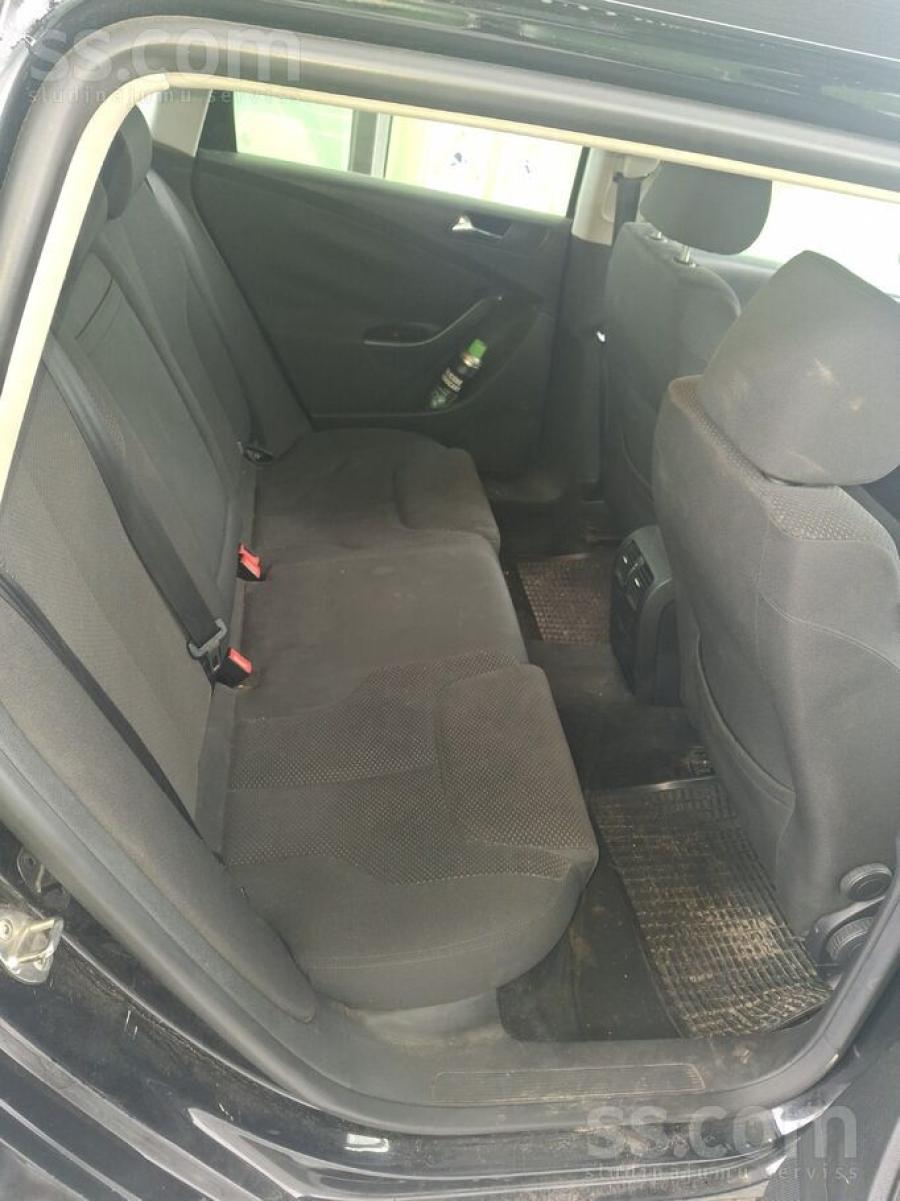 Melns Volkswagen Passat B6 2006 Rēzekne, ar dzinēja tilpumu 2.00 L un nobraukumu 347 tūkst. km par 1300 €, foto 10 vietnē AUTOMOTO.COM.LV
