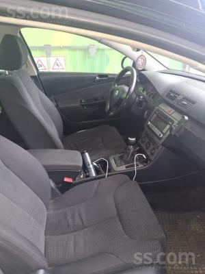 Melns Volkswagen Passat B6 2006 Rēzekne, ar dzinēja tilpumu 2.00 L un nobraukumu 347 tūkst. km par 1300 €, foto 11 vietnē AUTOMOTO.COM.LV