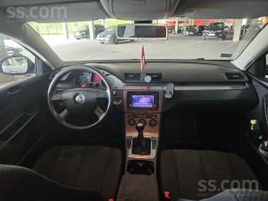 Melns Volkswagen Passat B6 2007 Rīga, ar dzinēja tilpumu 2.00 L un nobraukumu 337 tūkst. km par 1950 €, foto 2 vietnē AUTOMOTO.COM.LV