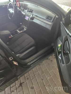 Melns Volkswagen Passat B6 2007 Rīga, ar dzinēja tilpumu 2.00 L un nobraukumu 337 tūkst. km par 1950 €, foto 4 vietnē AUTOMOTO.COM.LV