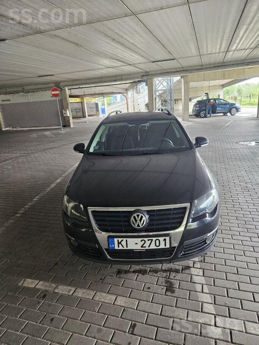Melns Volkswagen Passat B6 2007 Rīga, ar dzinēja tilpumu 2.00 L un nobraukumu 337 tūkst. km par 1950 €, foto 12 vietnē AUTOMOTO.COM.LV