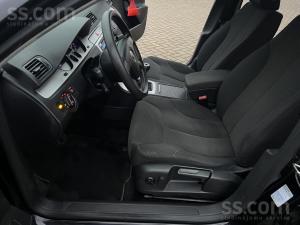 Melns Volkswagen Passat B6 2007 Rēzekne, ar dzinēja tilpumu 2.00 L un nobraukumu 314 tūkst. km par 3400 €, foto 11 vietnē AUTOMOTO.COM.LV