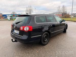 Melns Volkswagen Passat B6 2007 Valmiera, ar dzinēja tilpumu 2.00 L un nobraukumu 303 tūkst. km par 2700 €, foto 2 vietnē AUTOMOTO.COM.LV