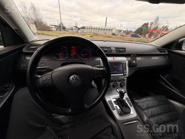 Black Volkswagen Passat B6 2007 in Valmiera, with an engine capacity of 2.00 L and mileage of 303 thousand km for 2700 €, photo 8 on AUTOMOTO.COM.LV