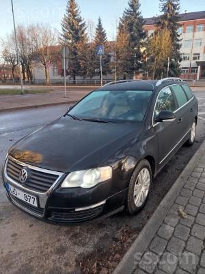 Black Volkswagen Passat B6 2007 in Jelgava, with an engine capacity of 2.00 L and mileage of 408 thousand km for 2250 €, photo  on AUTOMOTO.COM.LV