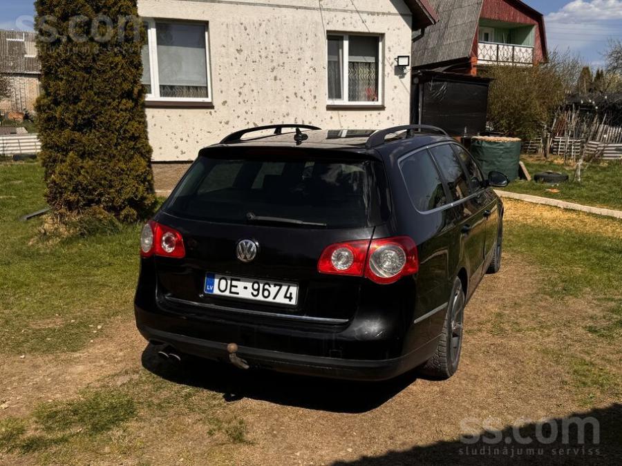 Black Volkswagen Passat B6 2007 in Daugavpils, with an engine capacity of 2.00 L and mileage of 365 thousand km for 1800 €, photo 3 on AUTOMOTO.COM.LV