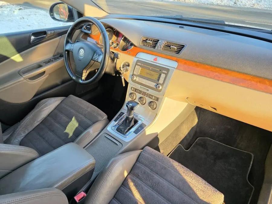 Melns Volkswagen Passat B6 2007 Ventspils, ar dzinēja tilpumu 2.00 L un nobraukumu 362 tūkst. km par 1500 €, foto 13 vietnē AUTOMOTO.COM.LV