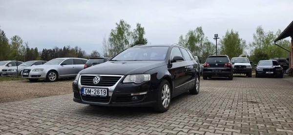 Черный Фольксваген Пассат Б6 2007 в Валмиера, объемом двигателя 2.00 л и пробегом 336 тыс. км за 1400 €, фото 6 на AUTOMOTO.COM.LV