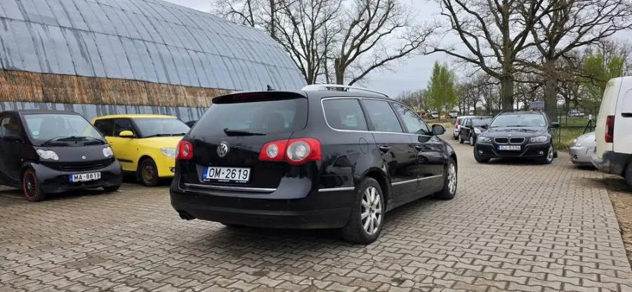 Melns Volkswagen Passat B6 2007 Valmiera, ar dzinēja tilpumu 2.00 L un nobraukumu 336 tūkst. km par 1400 €, foto 4 vietnē AUTOMOTO.COM.LV