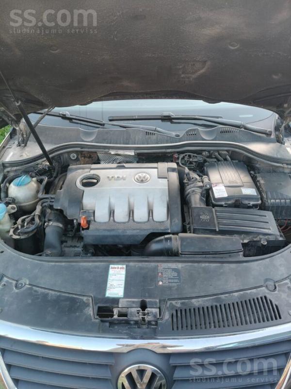 Melns Volkswagen Passat B6 2007 Daugavpils, ar dzinēja tilpumu 2.00 L un nobraukumu 303 tūkst. km par 850 €, foto 4 vietnē AUTOMOTO.COM.LV