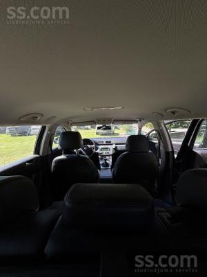 Melns Volkswagen Passat B6 2007 Rīga, ar dzinēja tilpumu 1.90 L un nobraukumu 380 tūkst. km par 1750 €, foto 10 vietnē AUTOMOTO.COM.LV
