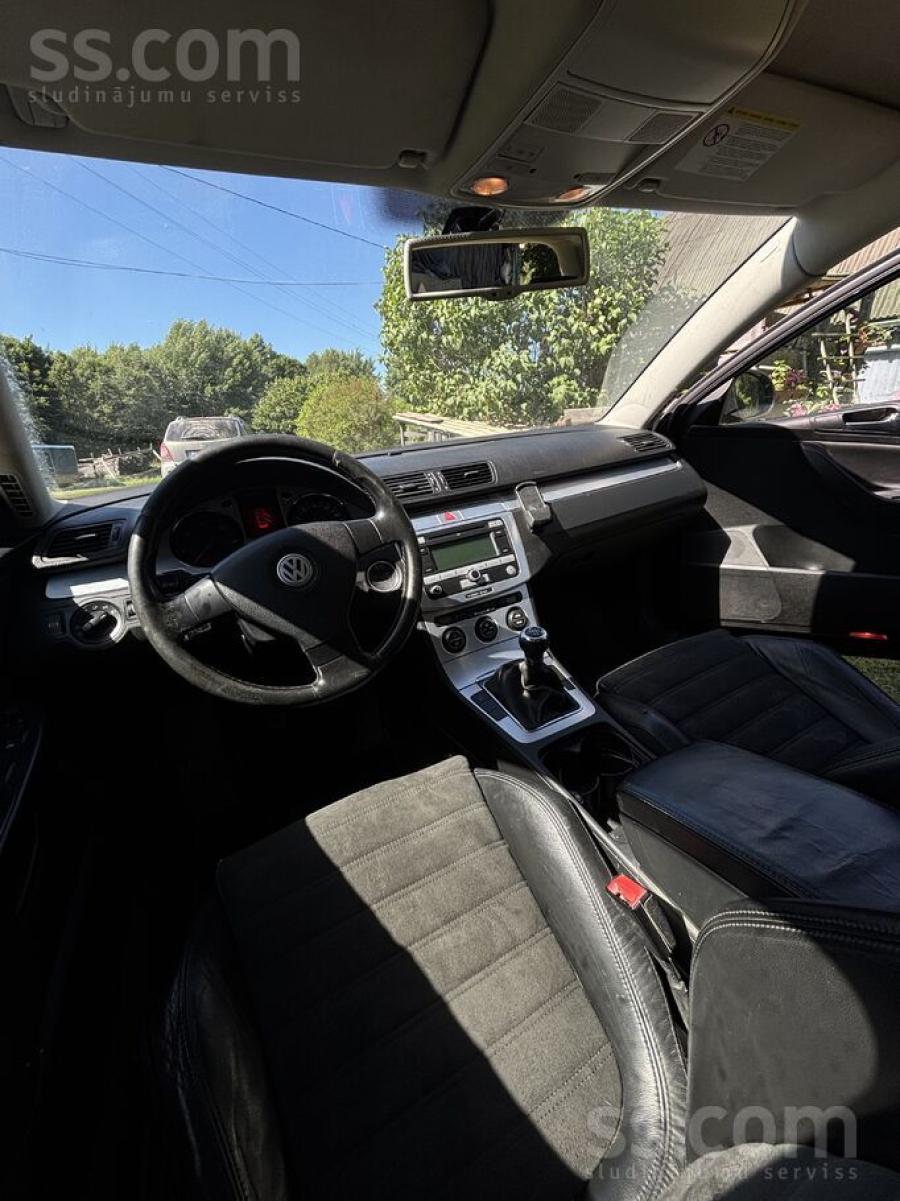 Melns Volkswagen Passat B6 2007 Rīga, ar dzinēja tilpumu 1.90 L un nobraukumu 380 tūkst. km par 1750 €, foto 12 vietnē AUTOMOTO.COM.LV