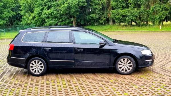 Melns Volkswagen Passat B6 2007 Cēsis, ar dzinēja tilpumu 2.00 L un nobraukumu 349 tūkst. km par 1300 €, foto 4 vietnē AUTOMOTO.COM.LV