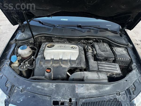 Black Volkswagen Passat B6 2007 in Daugavpils, with an engine capacity of 2.00 L and mileage of 371 thousand km for 1750 €, photo 8 on AUTOMOTO.COM.LV