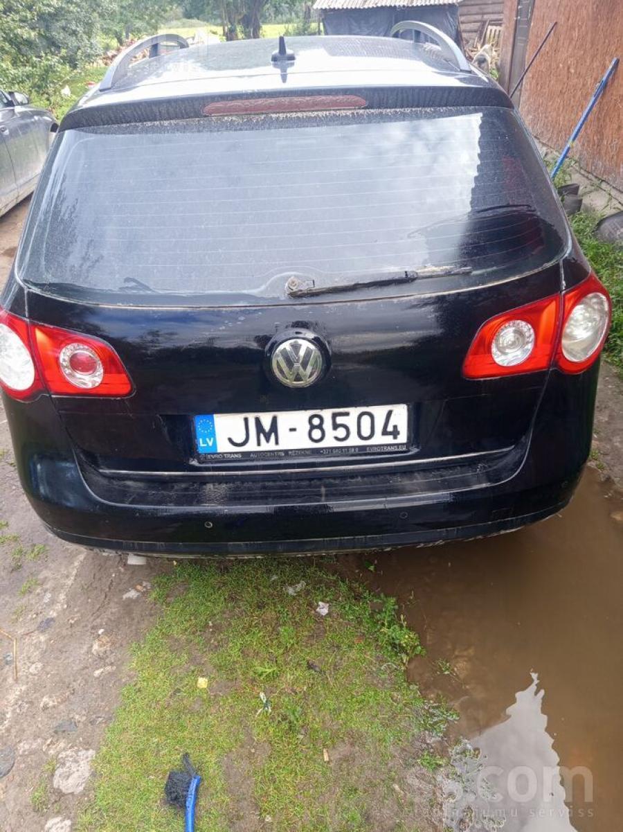 Melns Volkswagen Passat B6 2007 Rēzekne, ar dzinēja tilpumu 2.00 L un nobraukumu 299 tūkst. km par 2200 €, foto 4 vietnē AUTOMOTO.COM.LV