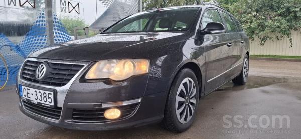 Black Volkswagen Passat B6 2007 in Daugavpils, with an engine capacity of 1.90 L and mileage of 390 thousand km for 1490 €, photo 1 on AUTOMOTO.COM.LV