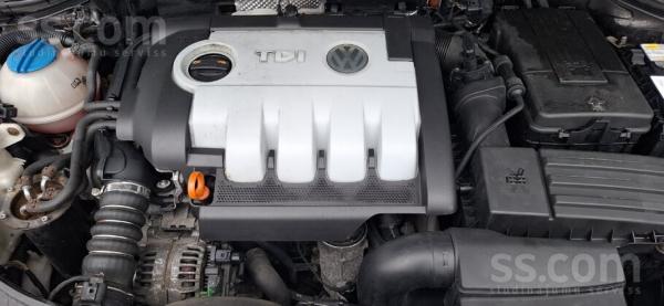 Black Volkswagen Passat B6 2007 in Daugavpils, with an engine capacity of 1.90 L and mileage of 390 thousand km for 1490 €, photo 5 on AUTOMOTO.COM.LV