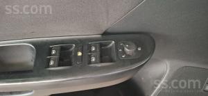 Black Volkswagen Passat B6 2007 in Daugavpils, with an engine capacity of 1.90 L and mileage of 390 thousand km for 1490 €, photo 24 on AUTOMOTO.COM.LV