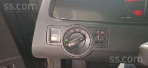 Black Volkswagen Passat B6 2007 in Daugavpils, with an engine capacity of 1.90 L and mileage of 390 thousand km for 1490 €, photo 25 on AUTOMOTO.COM.LV