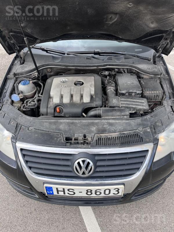 Black Volkswagen Passat B6 2007 in Tukums, with an engine capacity of 2.00 L and mileage of 440 thousand km for 1200 €, photo 5 on AUTOMOTO.COM.LV