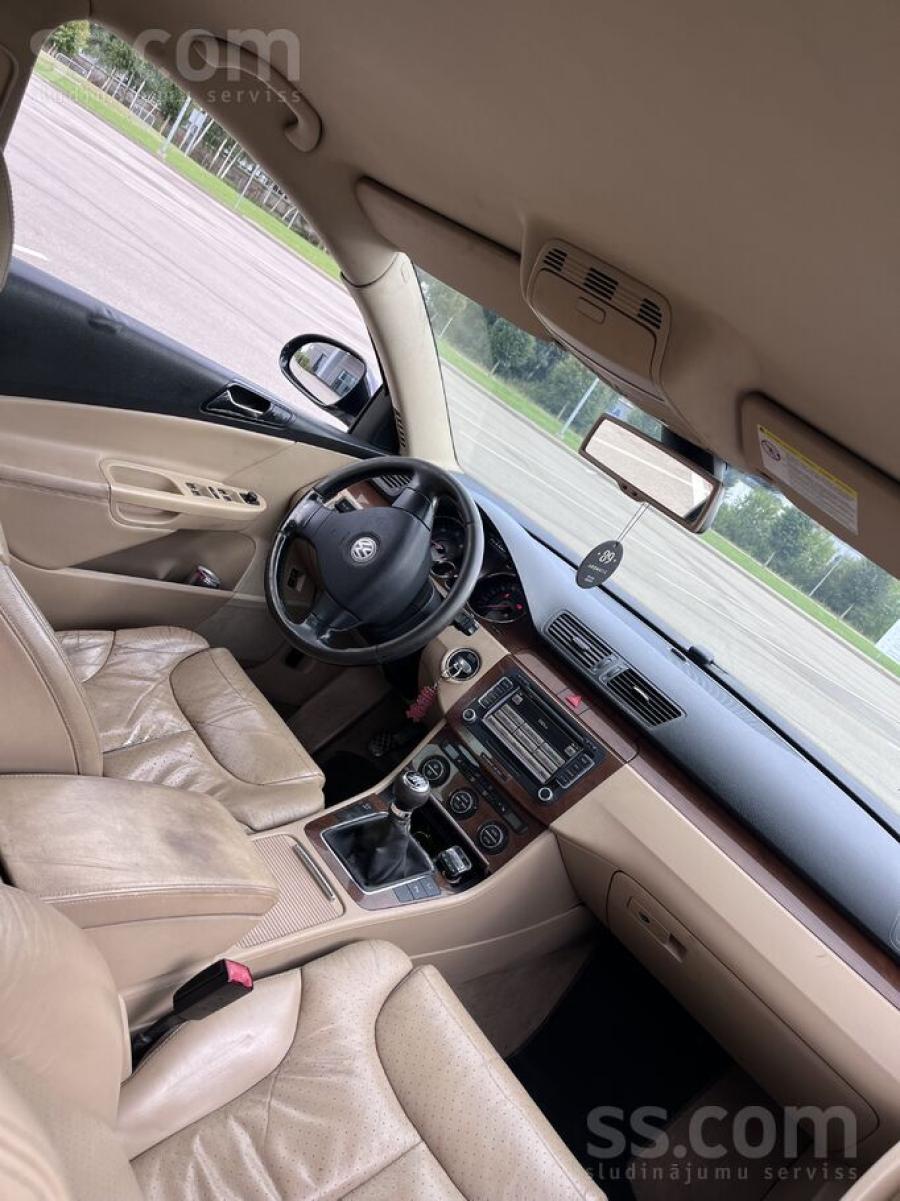 Black Volkswagen Passat B6 2007 in Tukums, with an engine capacity of 2.00 L and mileage of 440 thousand km for 1200 €, photo 8 on AUTOMOTO.COM.LV