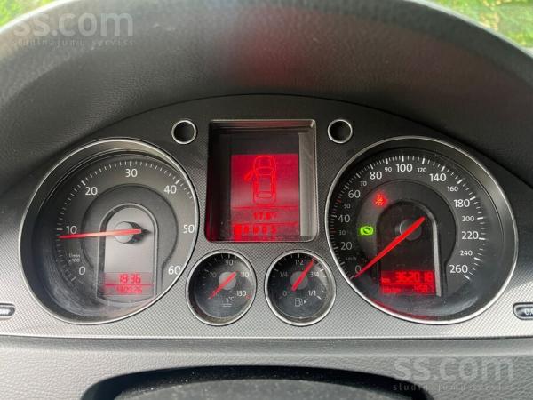 Volkswagen Passat B6 2007 Rīga vietnē Melns Volkswagen Passat B6 2007 Rīga, ar dzinēja tilpumu 2.00 L un nobraukumu 362 tūkst. km par 1150 €, foto 7 vietnē AUTOMOTO.COM.LV