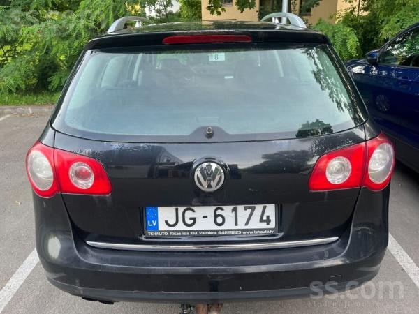 Melns Volkswagen Passat B6 2007 Rīga, ar dzinēja tilpumu 2.00 L un nobraukumu 460 tūkst. km par 750 €, foto 4 vietnē AUTOMOTO.COM.LV